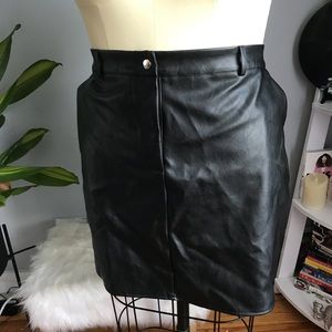 Missguided | Skirts | Plus Size Missguided Vegan Leather Mini Skirt ...